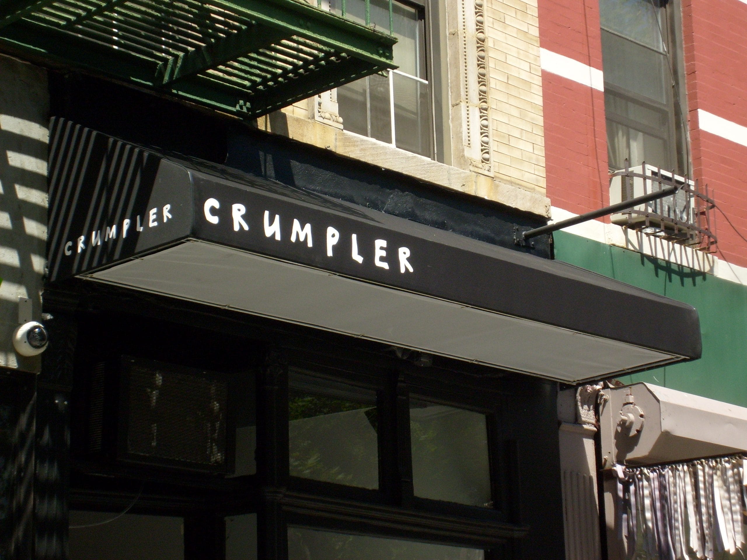 Custom Outdoor Signs for Retail, Restaurants & Construction